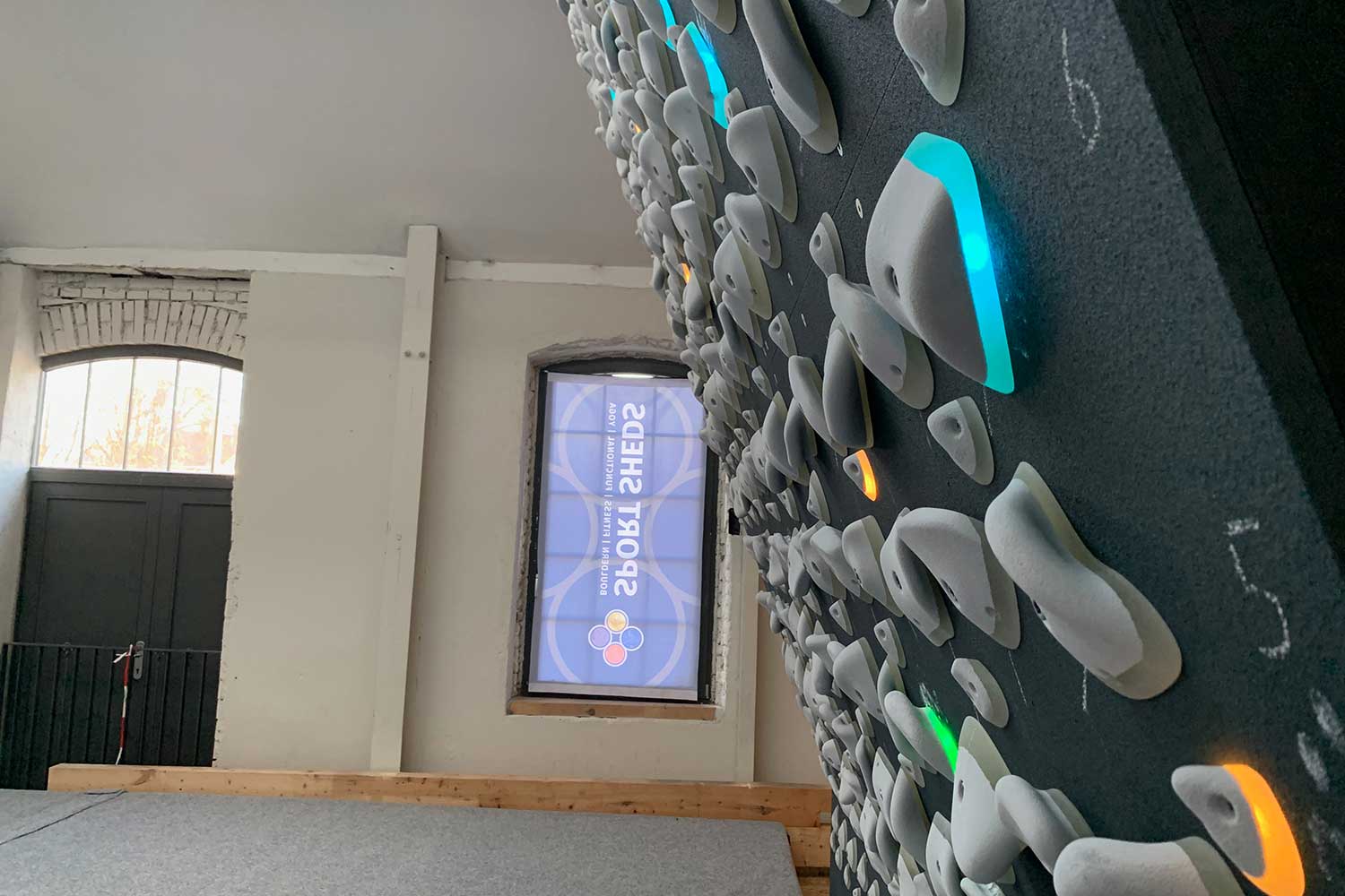 Jetzt neu: Kilter Board in Augsburg | SPORT SHEDS